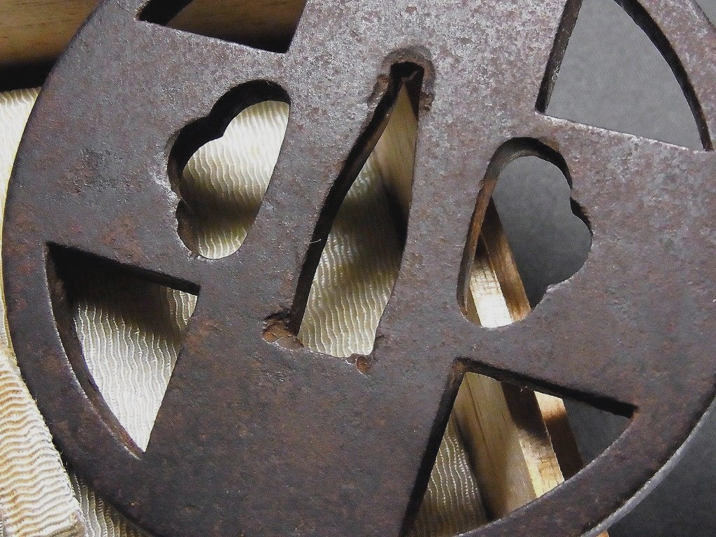 Christian Kirishitan Japanese Meiji Tsuba for sale japonesa en venta