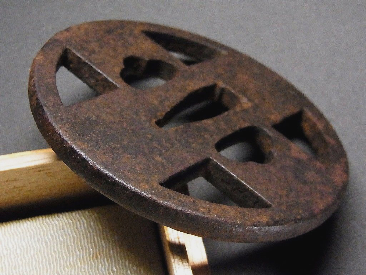 Christian Kirishitan Japanese Meiji Tsuba for sale japonesa en venta