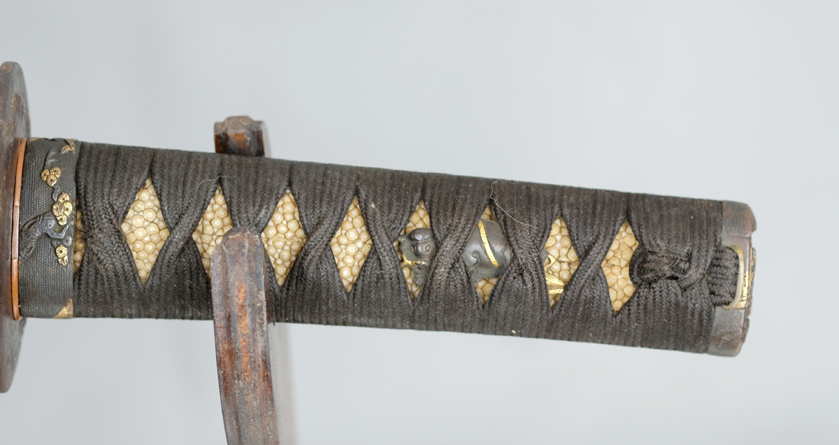 Very rare and great quality Koto period blade Kanmuri-otoshi Katana ...